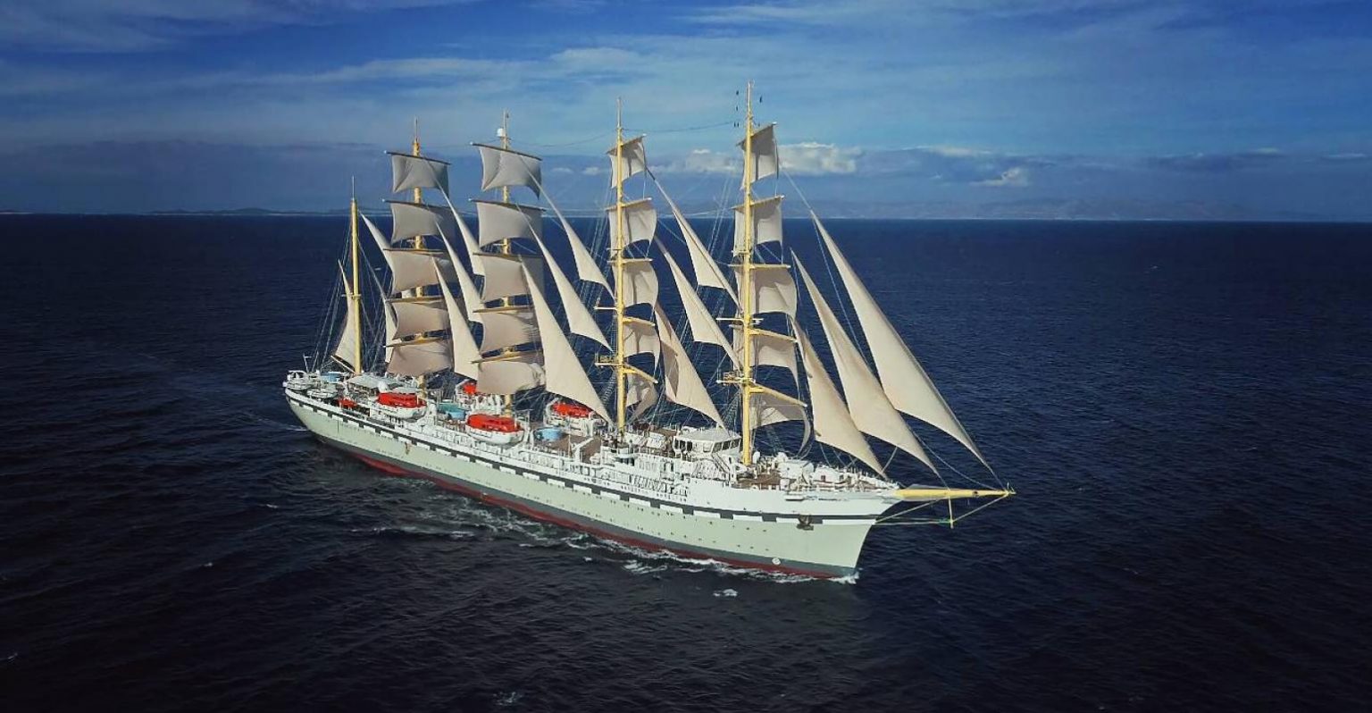 World’s Largest Sailing Ship - The Howorths